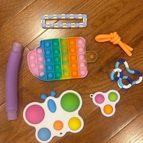 Toys | Set Of 7 Fidget Toys | Poshmark